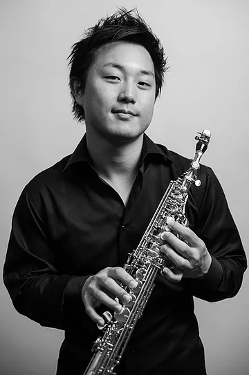 Wonki Lee | Classically Connected